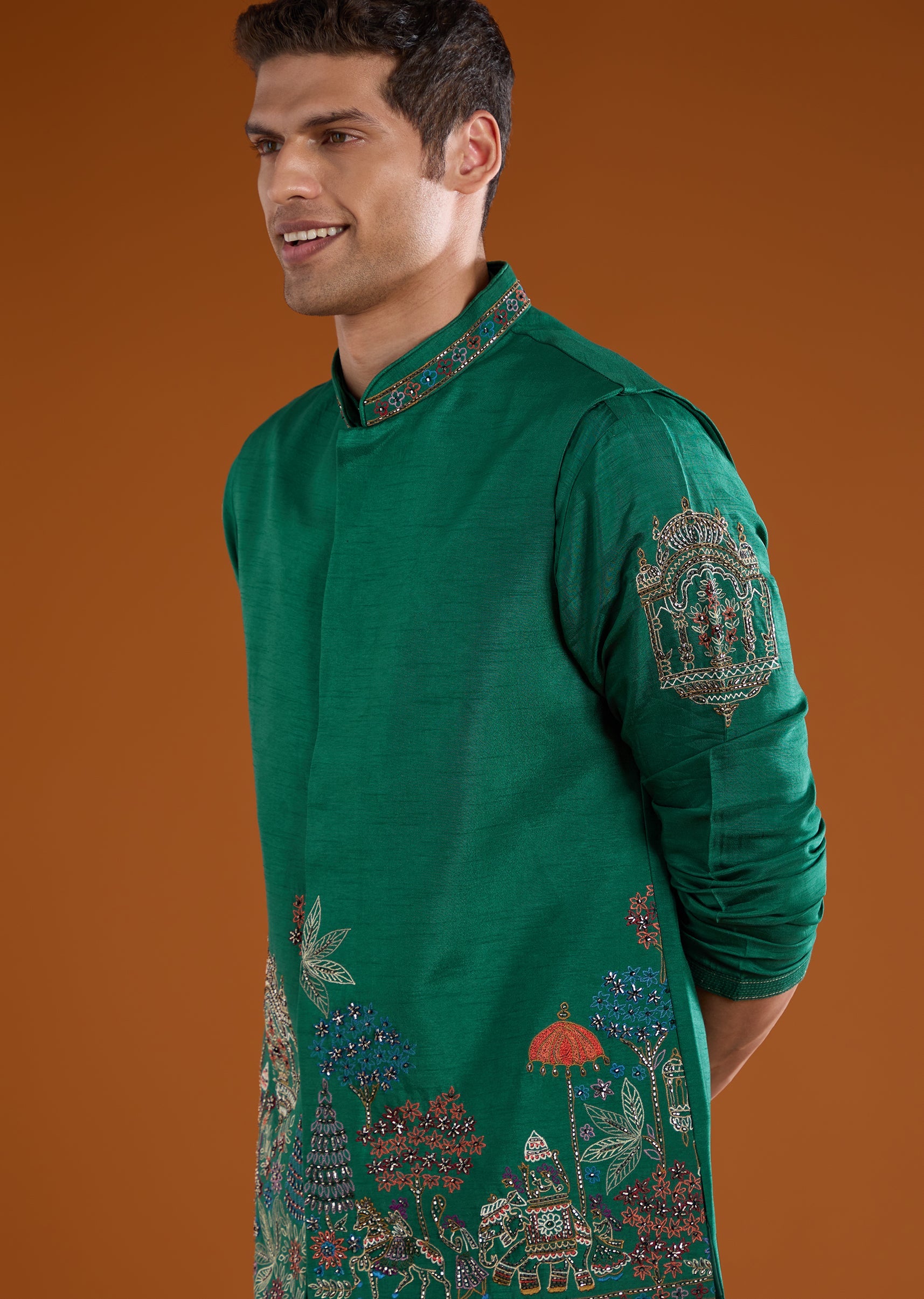 Buy Green Dola Silk Jacket Kurta Set with Thread Work | KALKI Fashion India